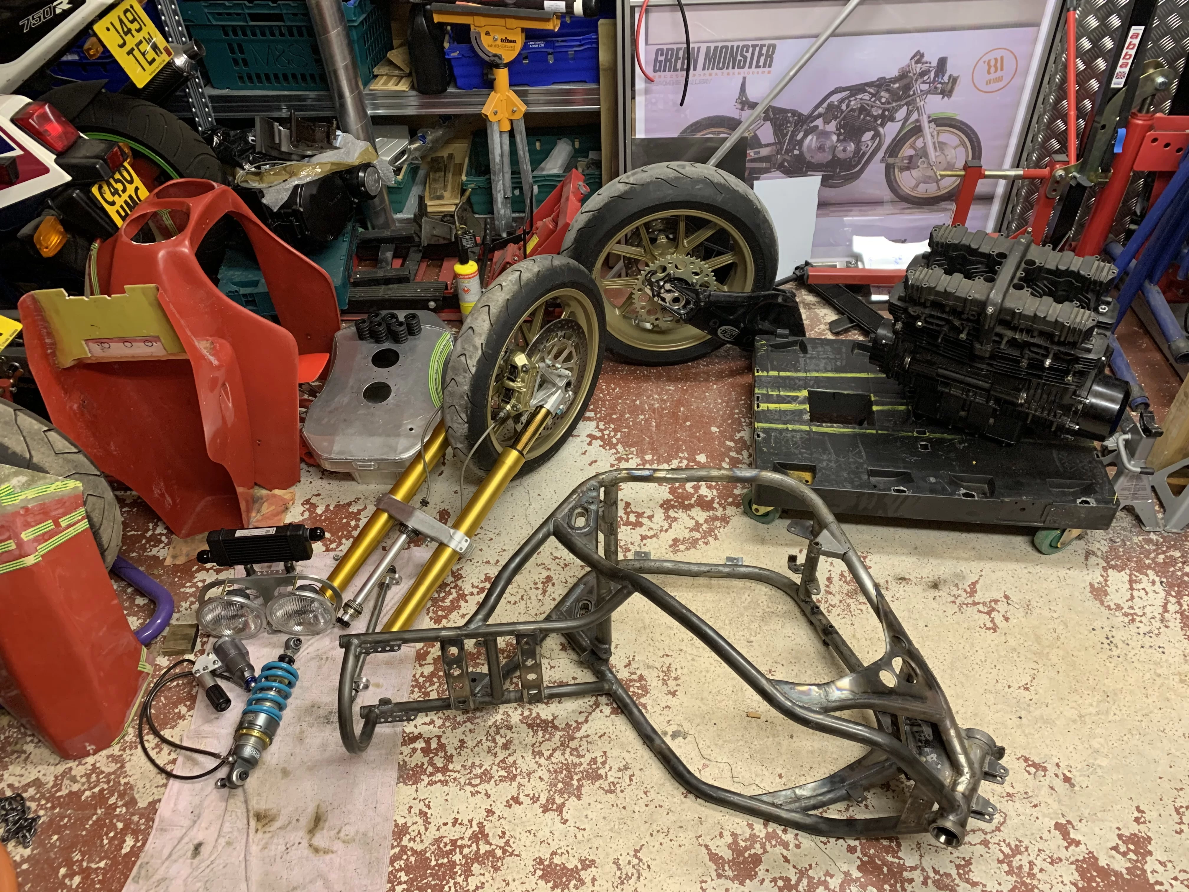 Kawasaki KR1000 Endurance Replica | Page 2 | THE Ducati Community Forum